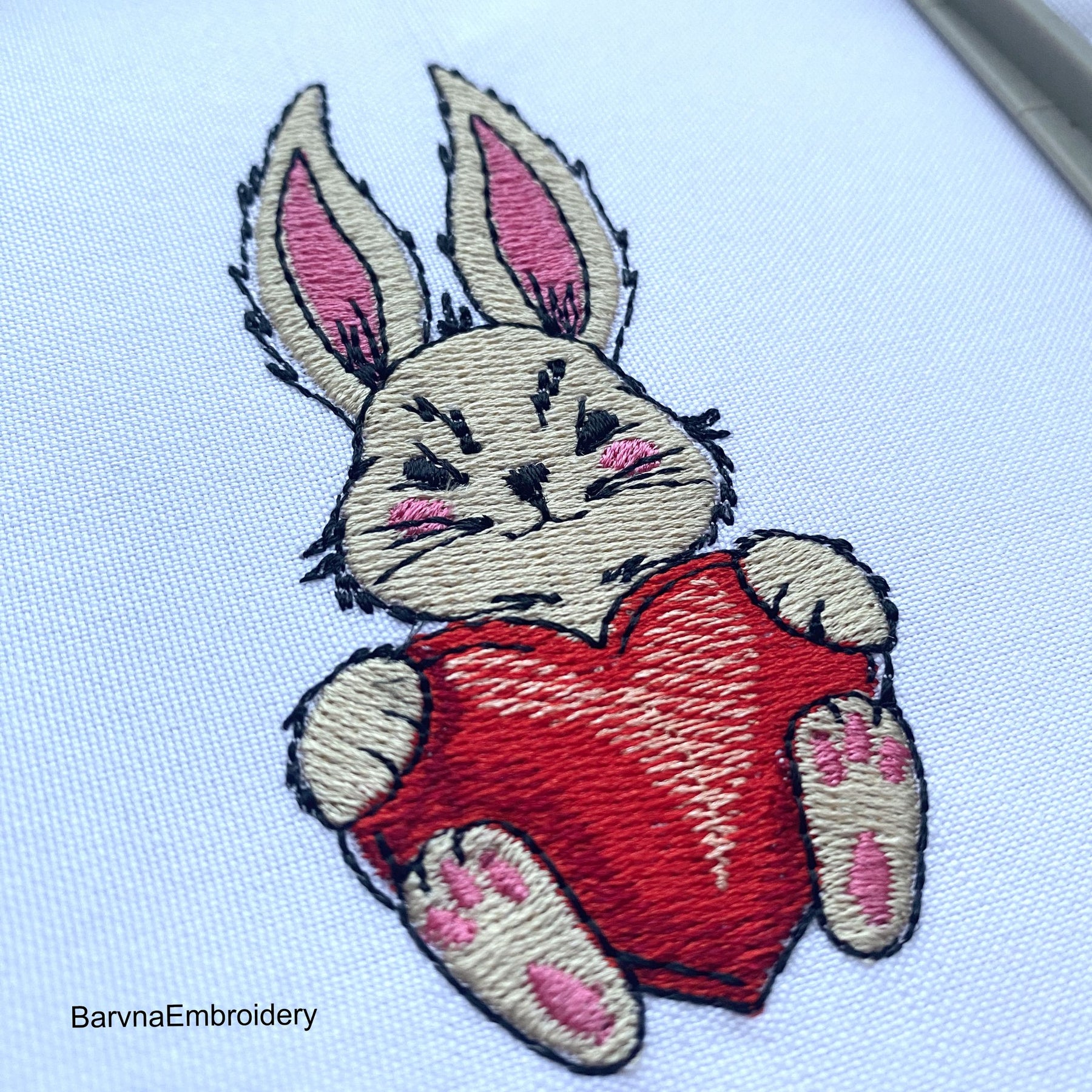 Valentines bunny Machine embroidery designs. – BarvnaEmbroidery